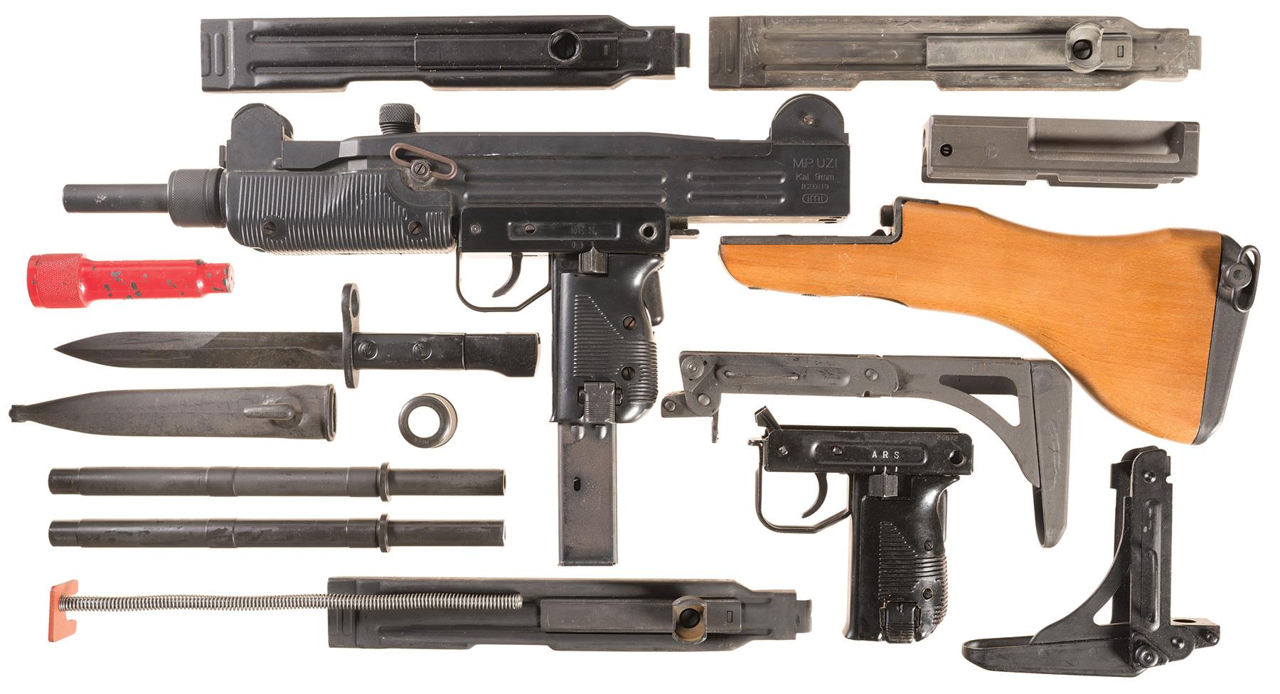 Blank Firing Uzi Copy with Accessories